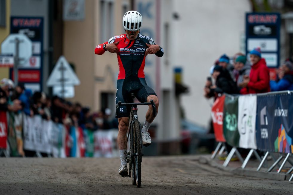 HSF System Cup v Hlinsku: vítězí Ježek a Zemanová, výborné výkony i v mláde